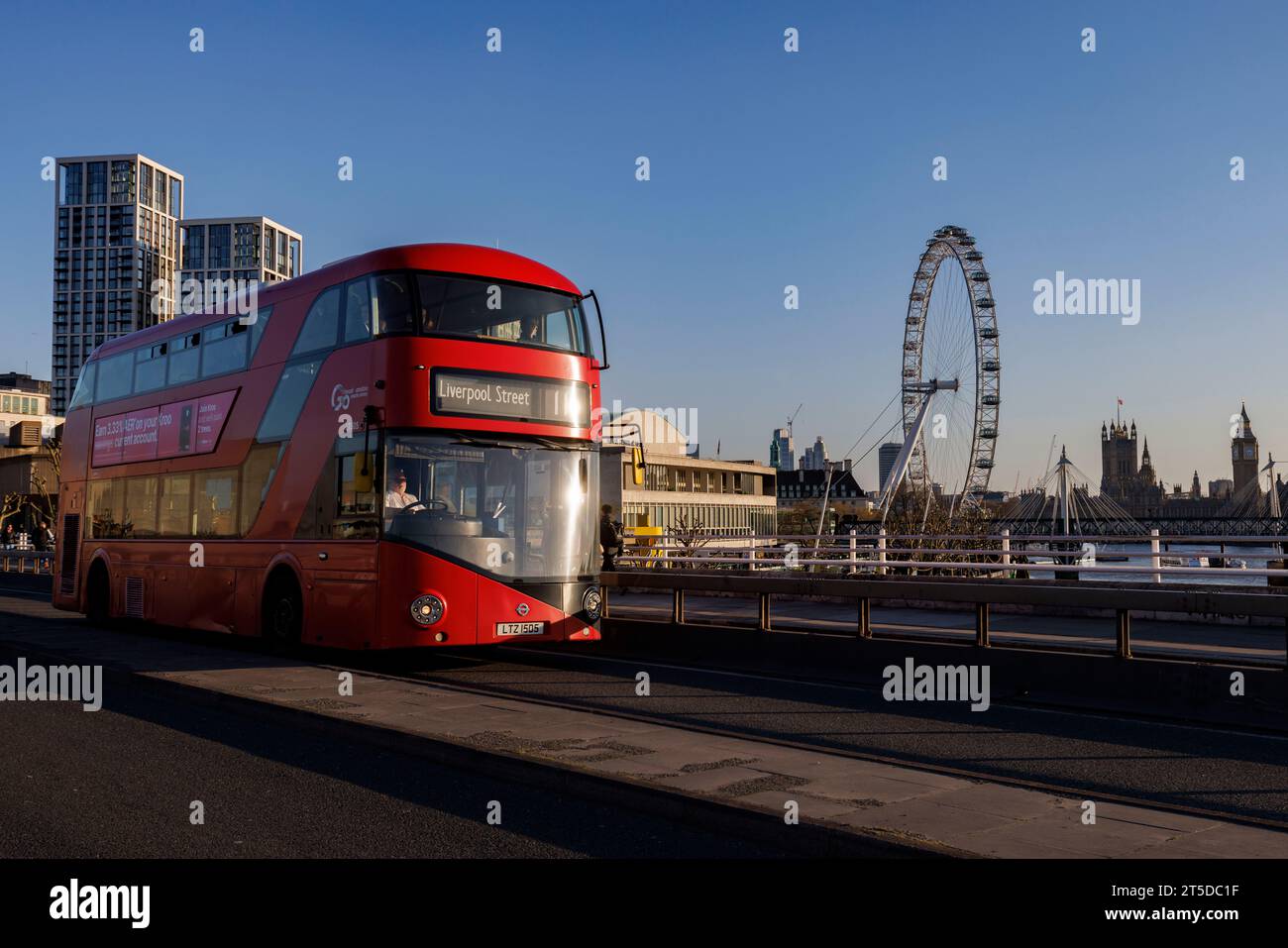 Sadiq Khan to axe landmark bus route 11 a week before Coronation ...