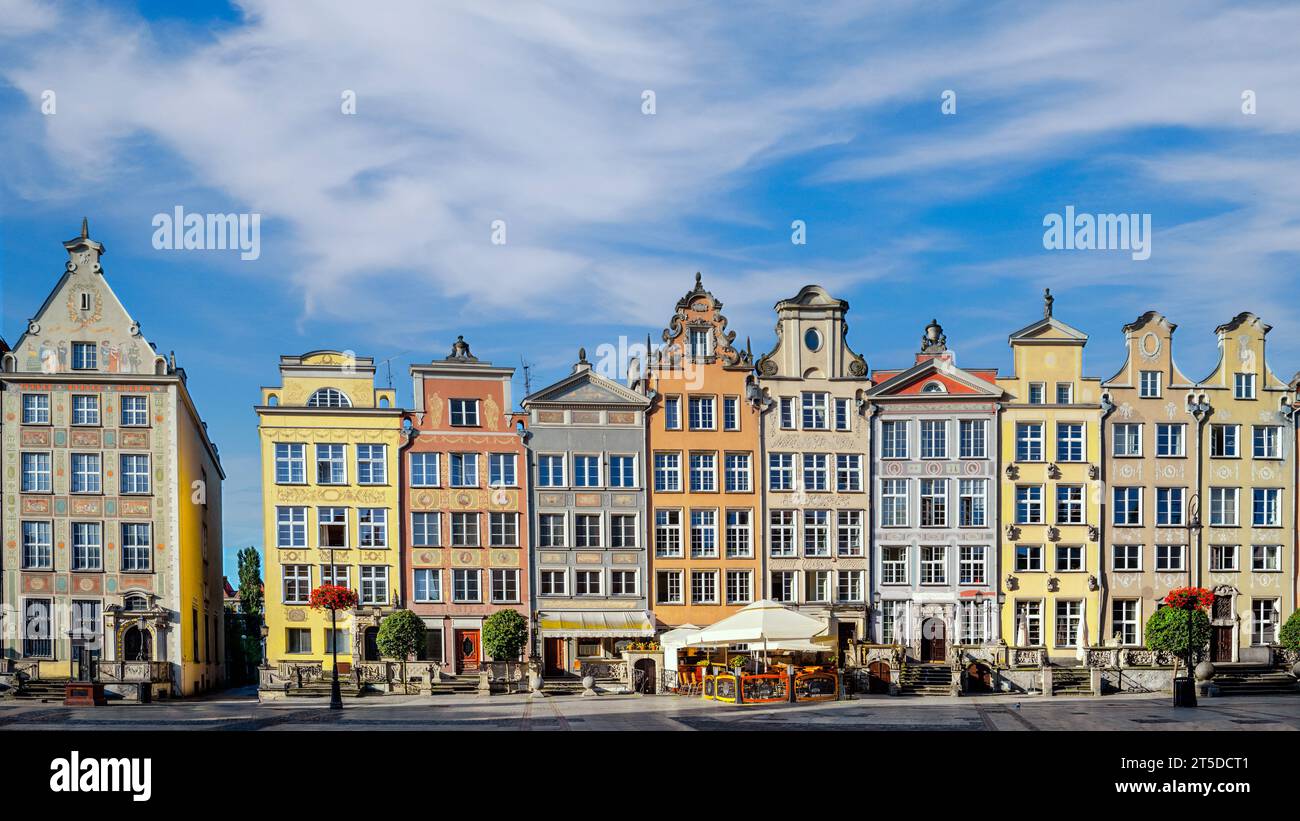 Historical houses in old town center of Gdansk, Poland Stock Photo - Alamy