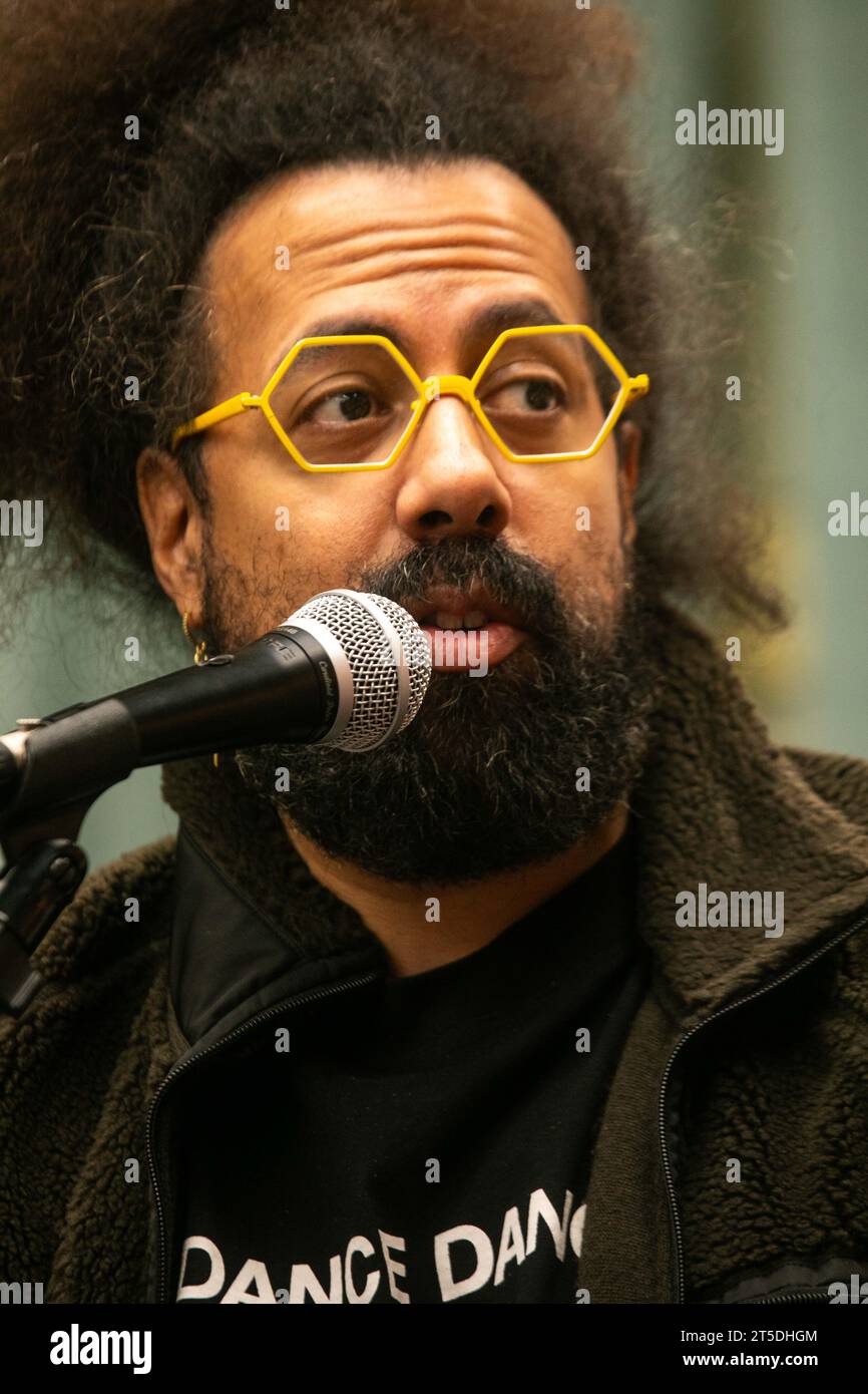 November 3, 2023, PASADENA, CALIFORNIA, USA: Reggie Watts shares his ...