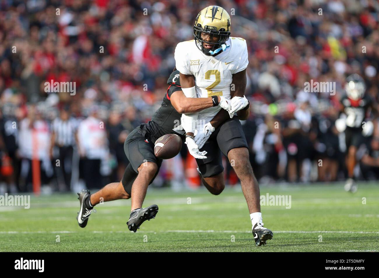 CINCINNATI, OH - NOVEMBER 04: UCF Knights wide receiver Kobe Hudson (2 ...