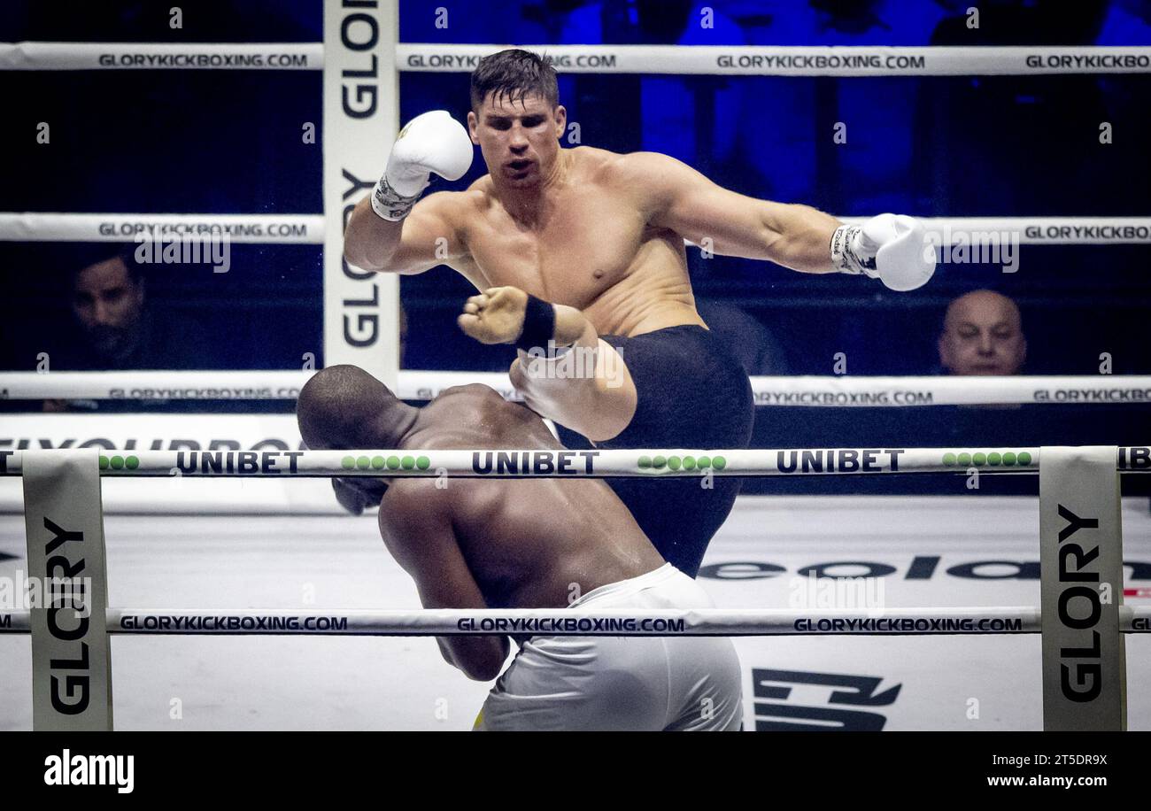 ARNHEM - Kickboxers Rico Verhoeven and Tariq Osaro during the GLORY ...
