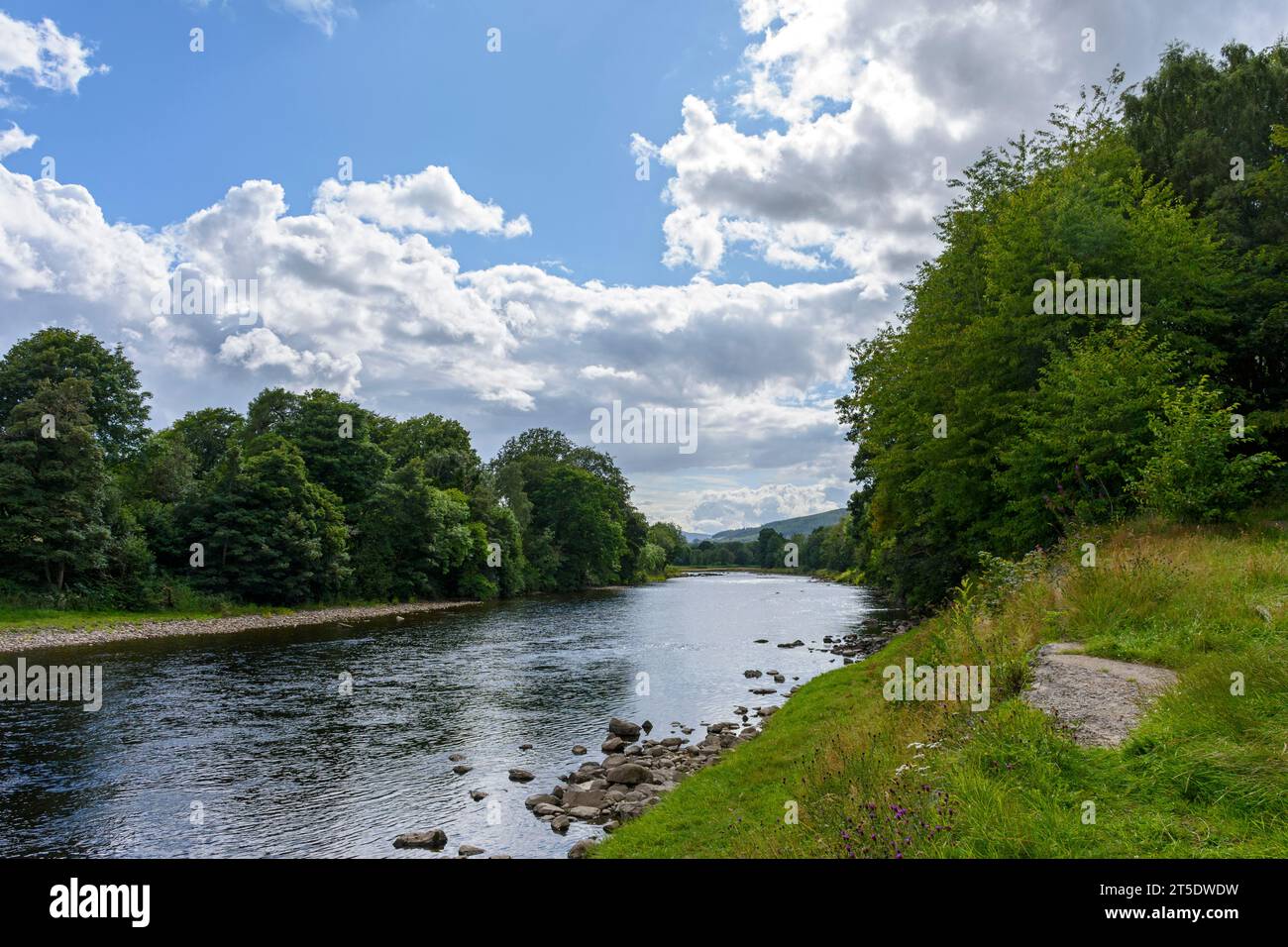The river Dee at Banchory, Aberdeenshire, Scotland, UK Stock Photo - Alamy