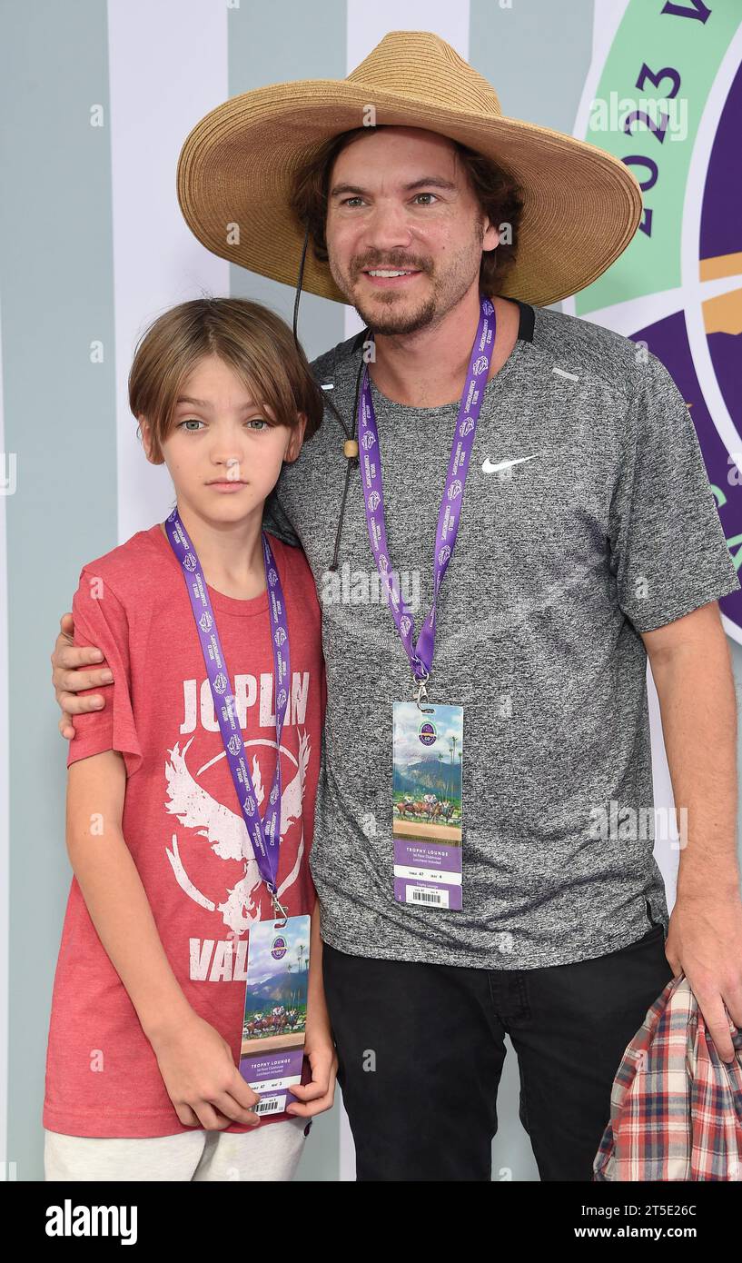 Valor hirsch hi-res stock photography and images - Alamy