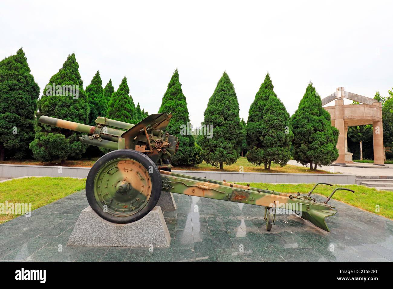 Heavy weapons display in a park Stock Photo - Alamy