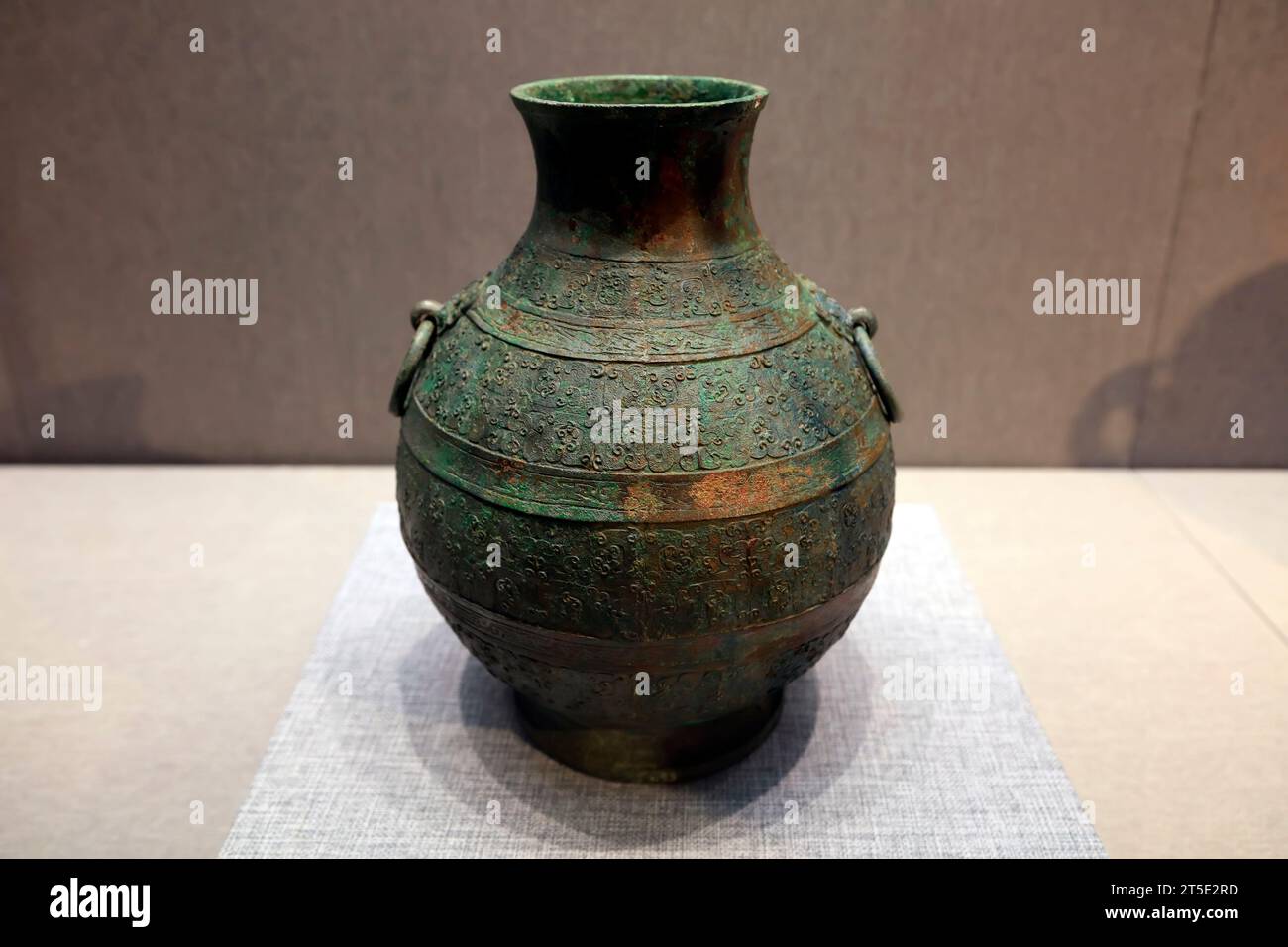 Chinese ancient bronze crafts Stock Photo - Alamy