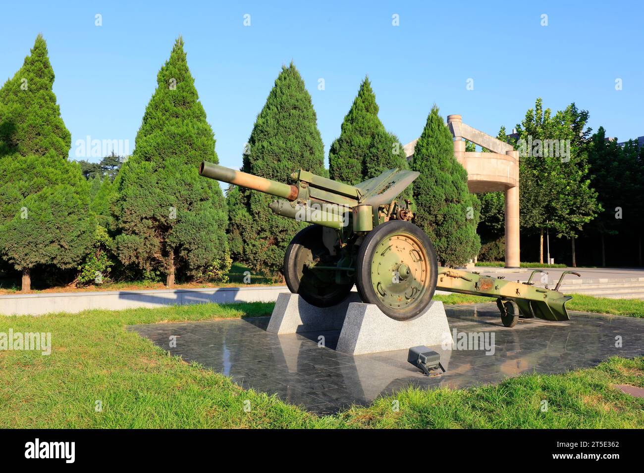 Weapons of plants hi-res stock photography and images - Alamy