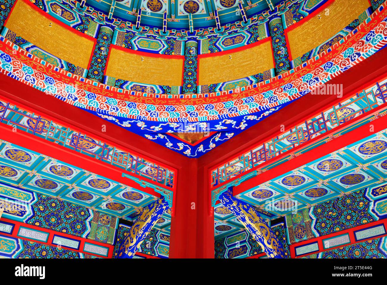 Traditional architectural structure of Chinese Pavilion Stock Photo - Alamy