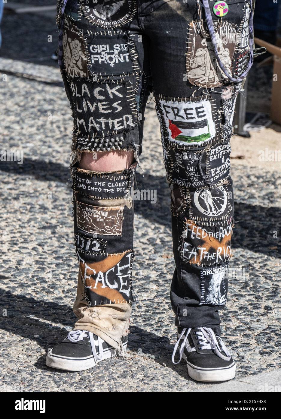 San Francisco, United States. 04th Nov, 2023. Free Palestine joins ...