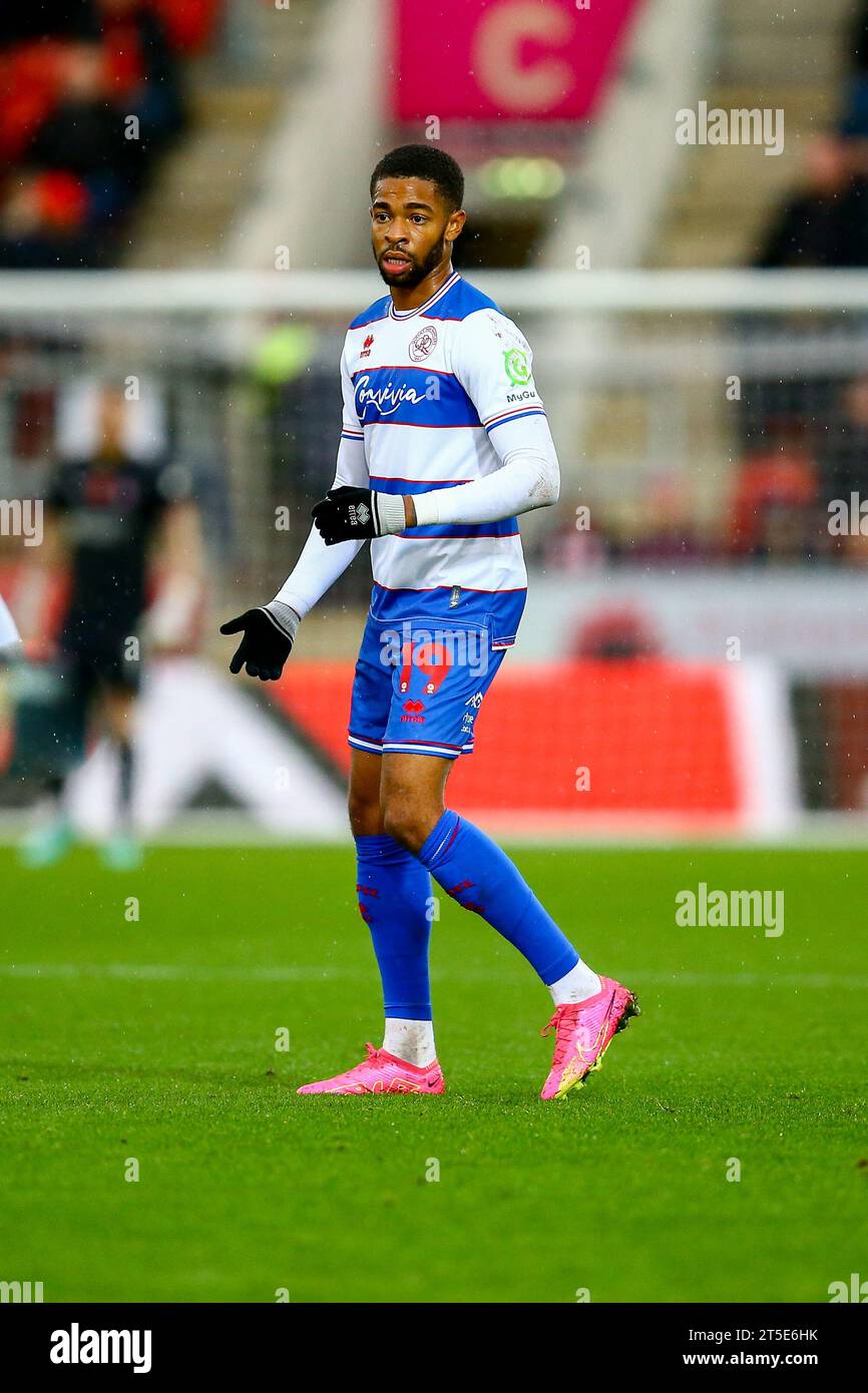 AESSEAL New York Stadium, Rotherham, England - 4th November 2023 Elijah ...