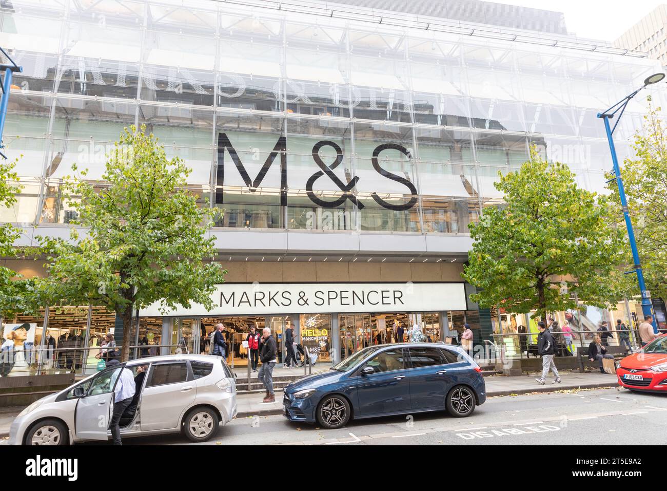 Marks and Spencer department store in Manchester city centre, exterior ...