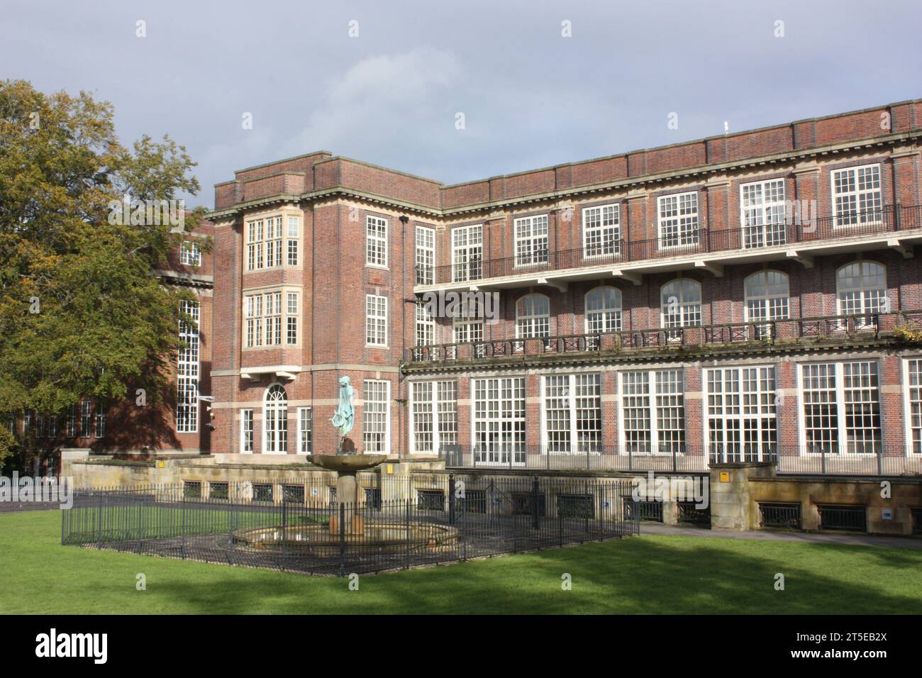 The Mondelez-Cadbury factory in Bournville, England Stock Photo - Alamy
