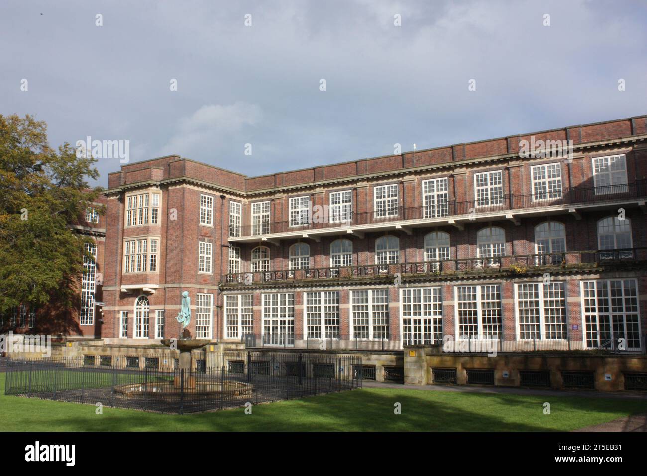 The Mondelez-Cadbury factory in Bournville, England Stock Photo - Alamy