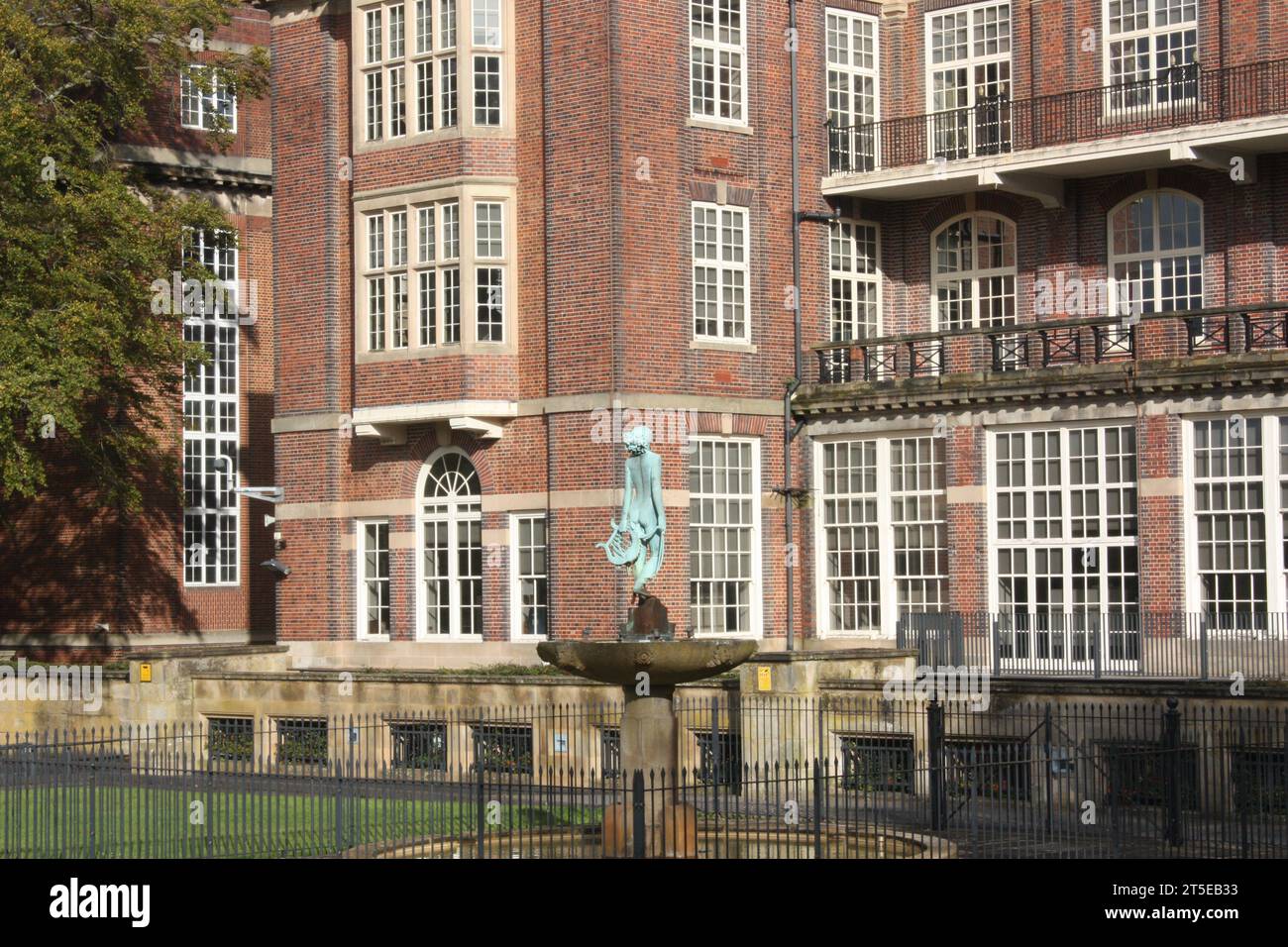 The Mondelez-Cadbury factory in Bournville, England Stock Photo - Alamy