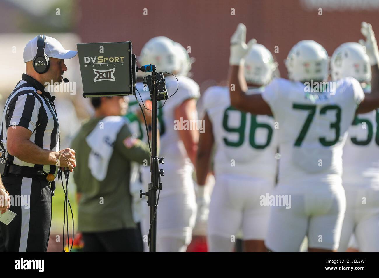 Ouchdown hi-res stock photography and images - Alamy