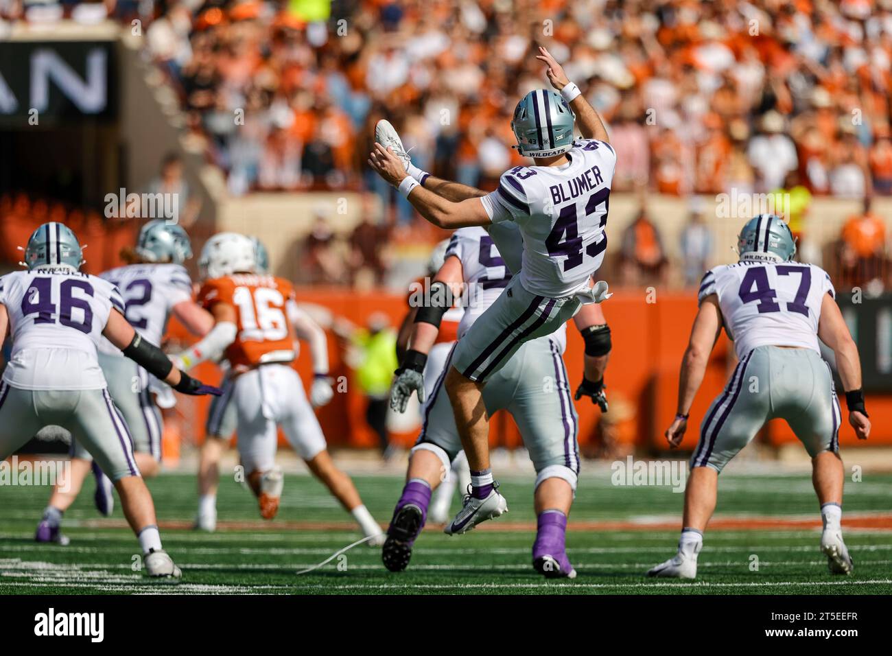 AUSTIN, TX - NOVEMBER 04: Kansas State Wildcats punter Jack Blumer (43 ...