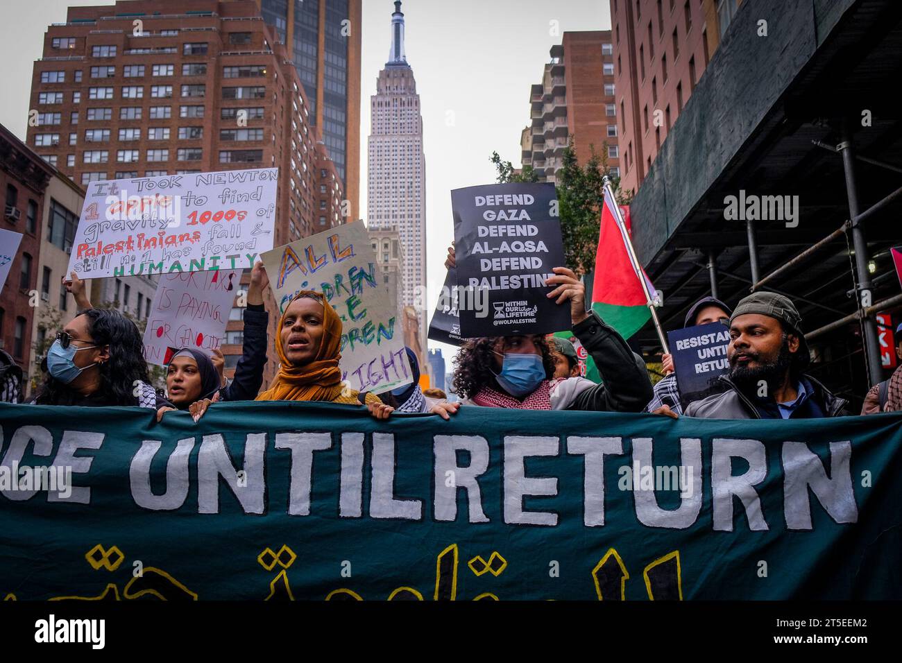 New York City, NY, USA. 4th Nov, 2023. Pro-Palestine protest takes ...