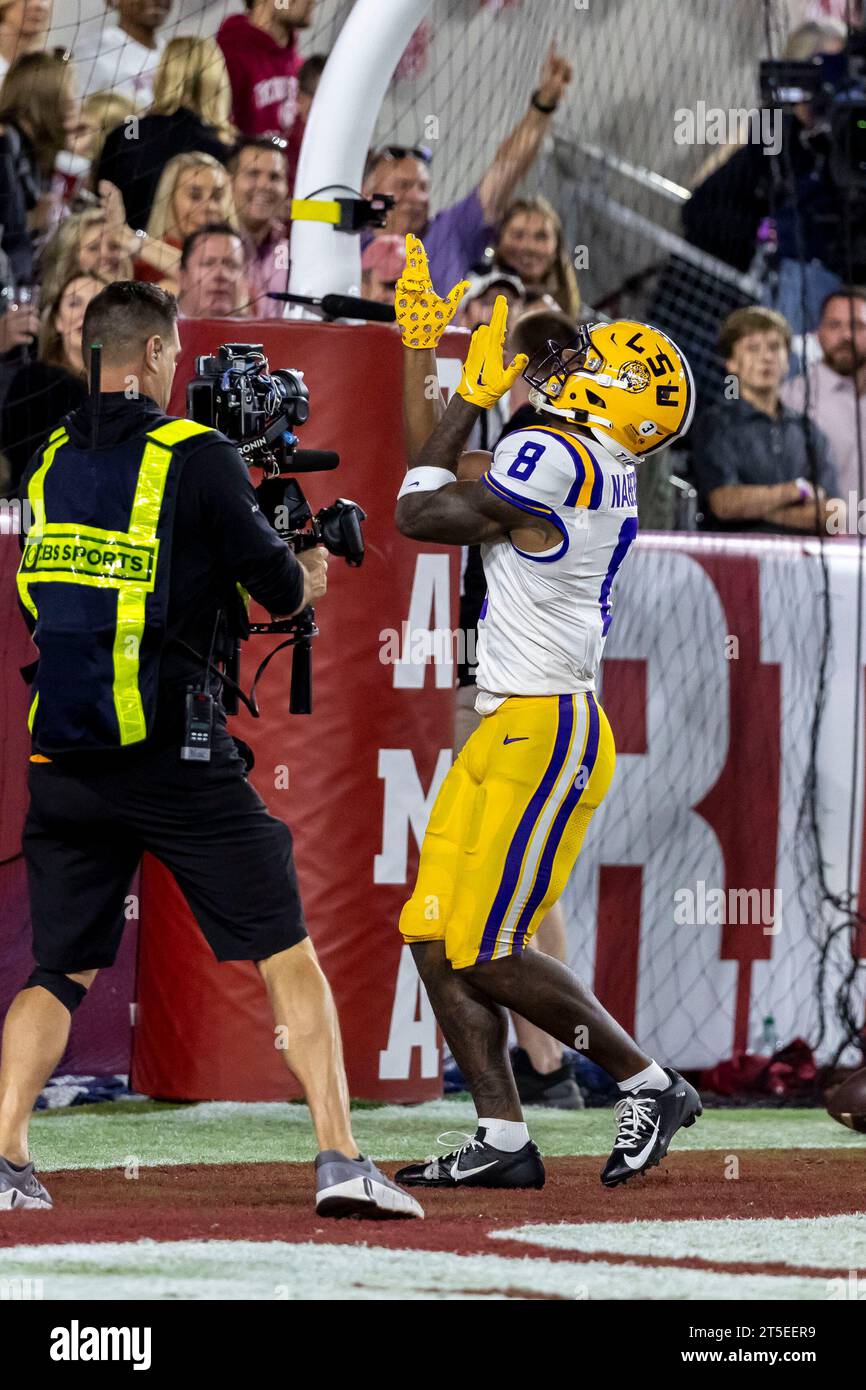 LSU wide receiver Malik Nabers (8) celebrates his touchdown against ...
