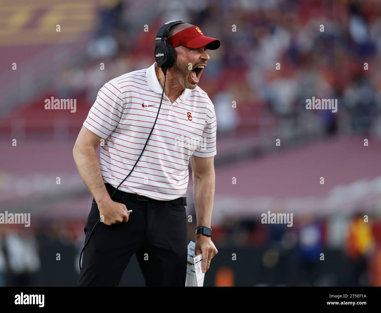 November 4, 2023 USC defensive coordinator Alex Grinch reacts during ...