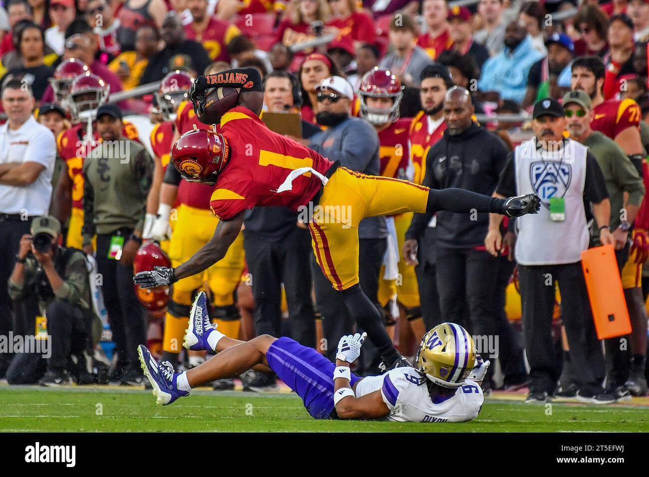 Los Angeles, CA. 4th Nov, 2023. USC Trojans wide receiver Zachariah ...