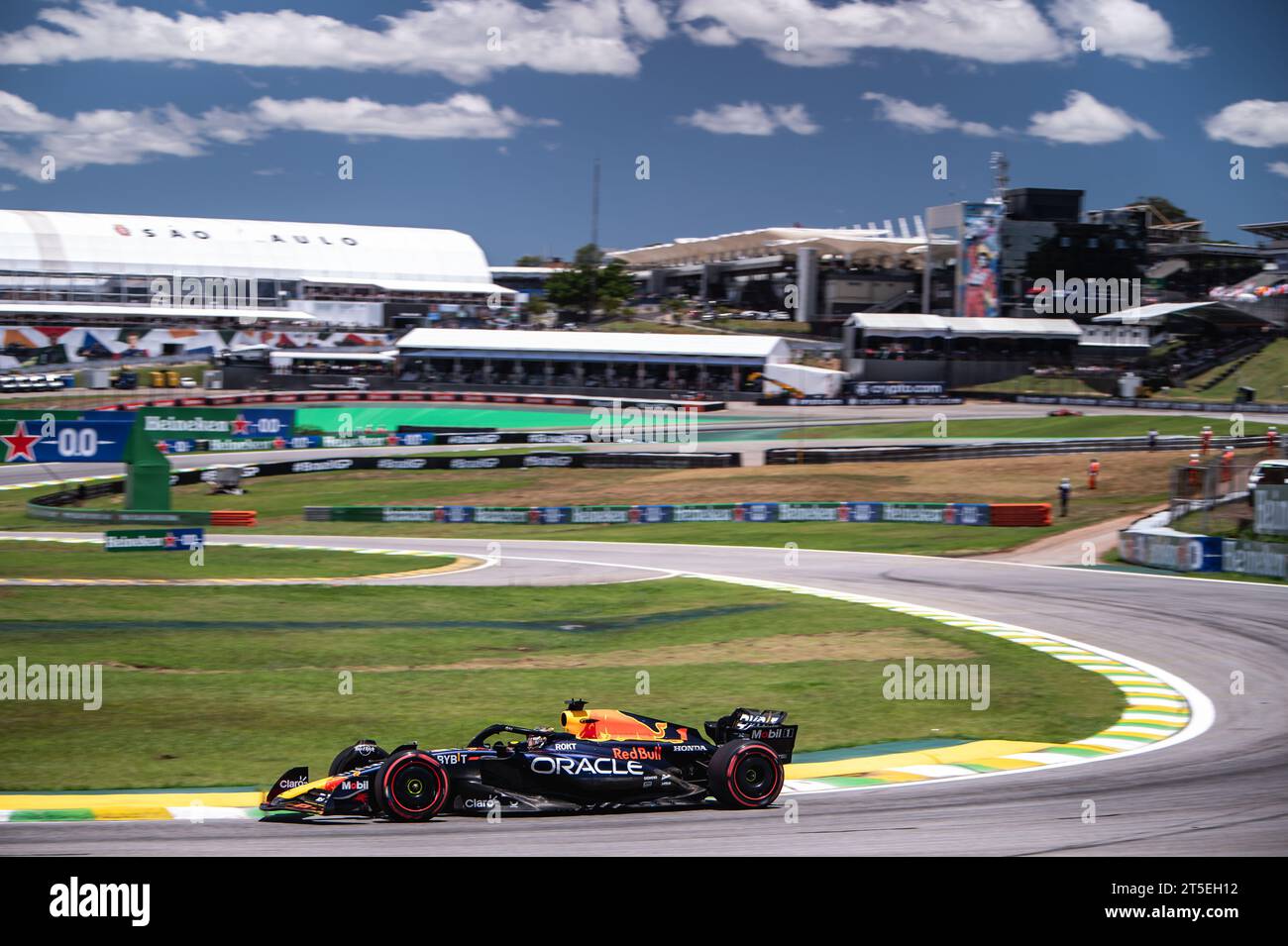 SAO PAULO, Brazil. 4th Nov, 2023. #1, Max VERSTAPPEN, NDL, Oracle Red Bull Racing, on Sprint ...