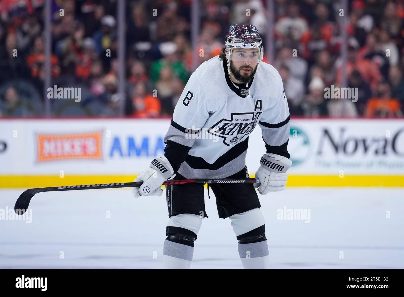 Los Angeles Kings' Drew Doughty plays during an NHL hockey game ...