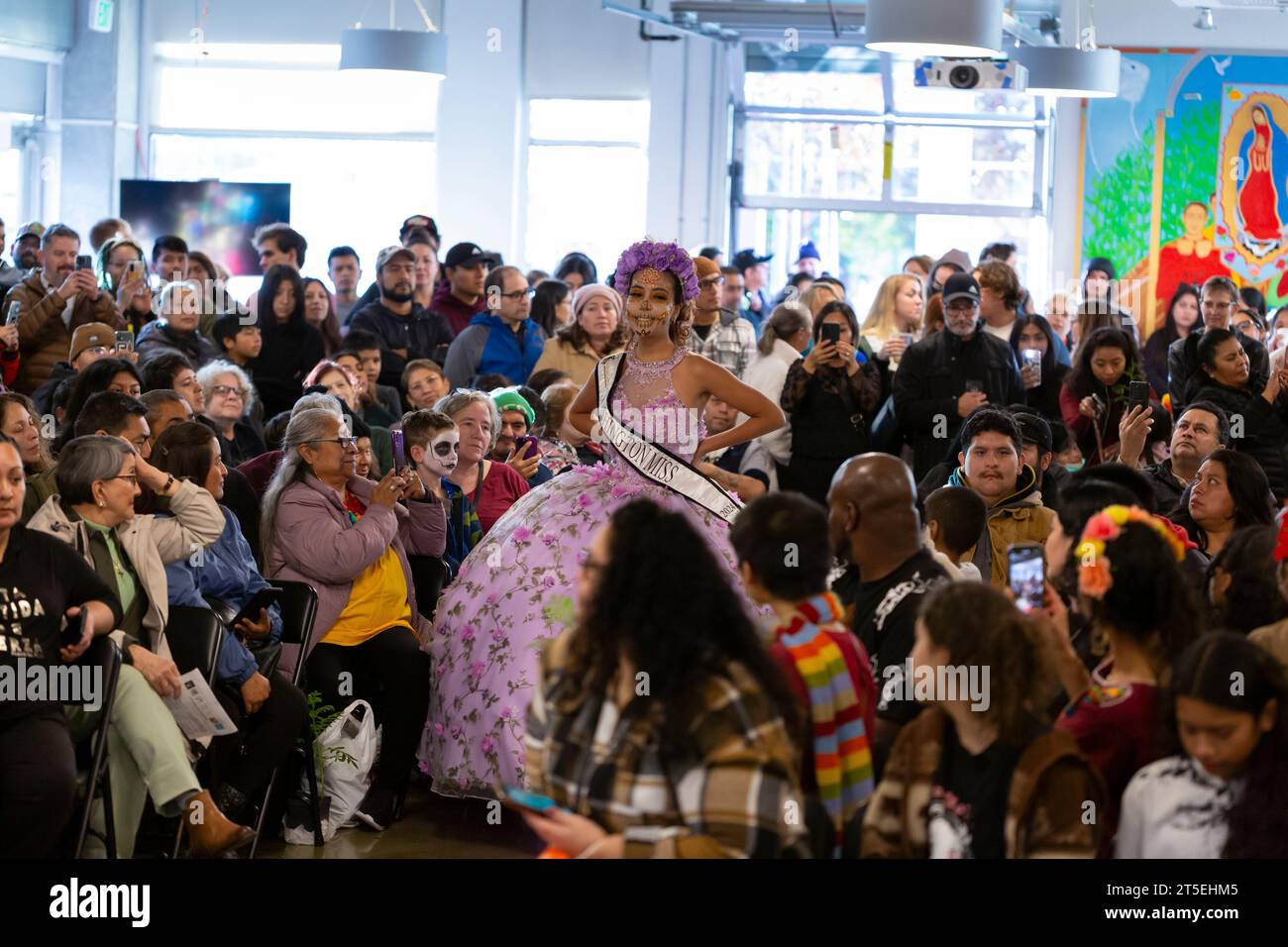 Seattle, Washington, USA. 4th November, 2023. A young woman ...