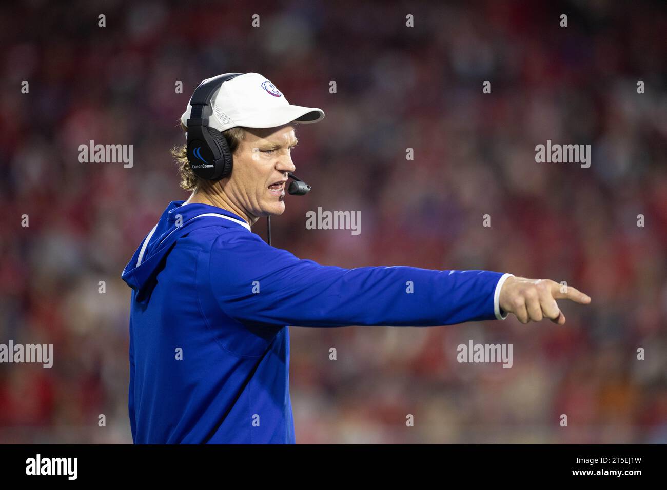Lynchburg, VA, USA. 3rd Nov, 2023. Louisiana Tech Bulldogs head coach ...