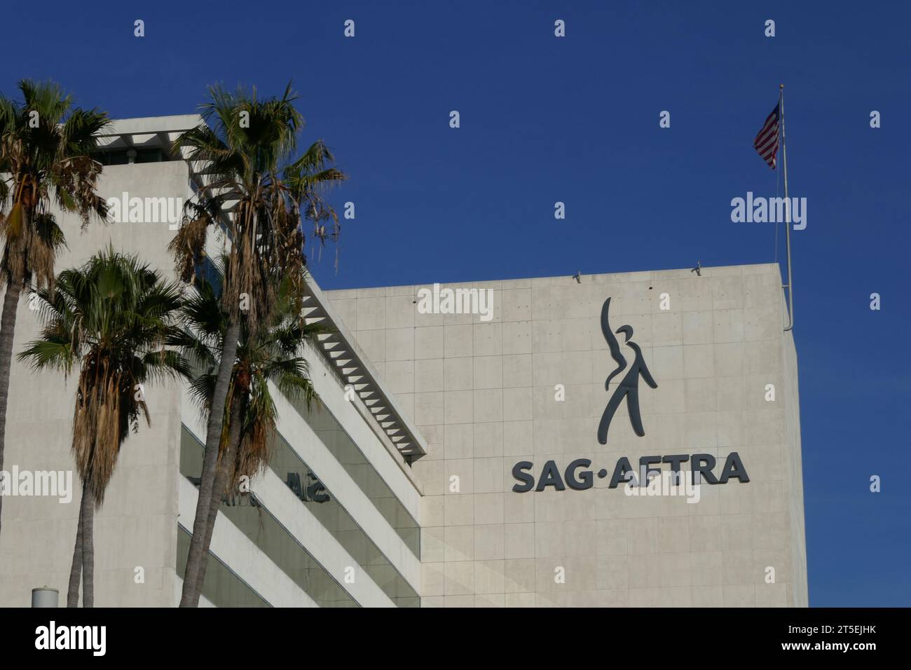 Los Angeles, California, USA 4th November 2023 SAG-AFTRA Offices at ...