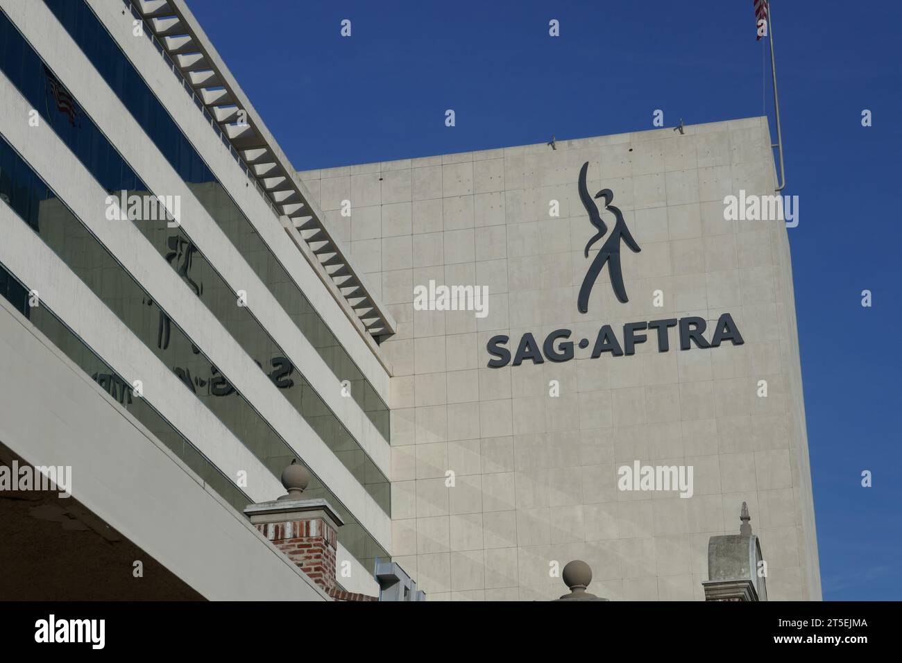 Los Angeles, California, USA 4th November 2023 SAG-AFTRA Offices at ...