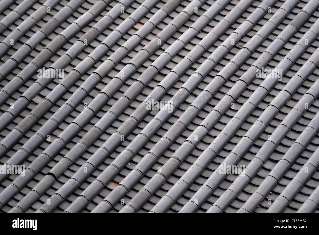 Traditional korean roof hi-res stock photography and images - Alamy
