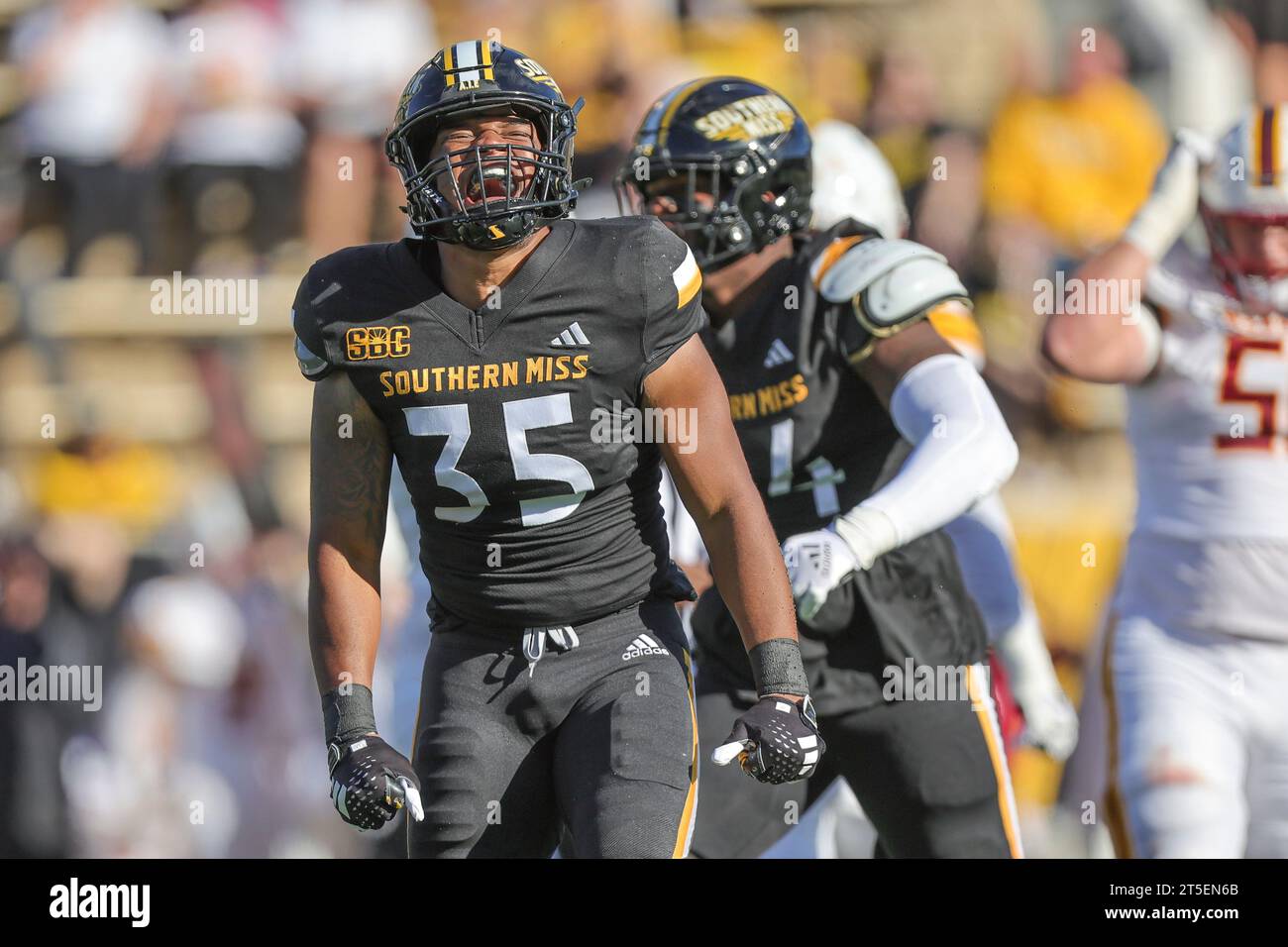 NOV 04, 2023: Southern Miss Golden Eagles linebacker TQ Newsome (35 ...