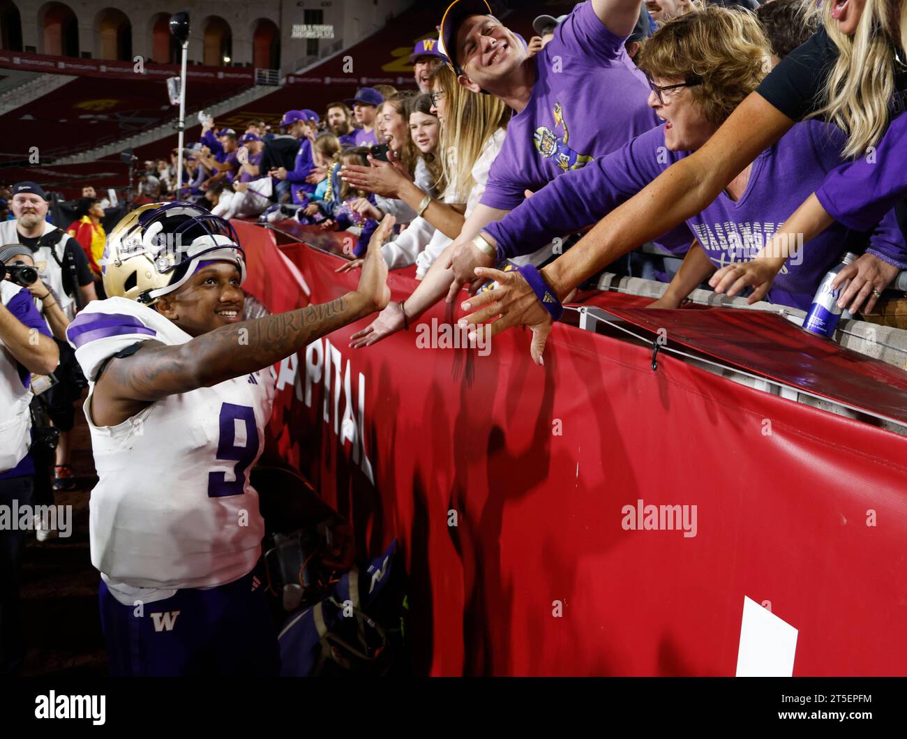 November 4, 2023 Washington Huskies quarterback Michael Penix Jr. (9 ...