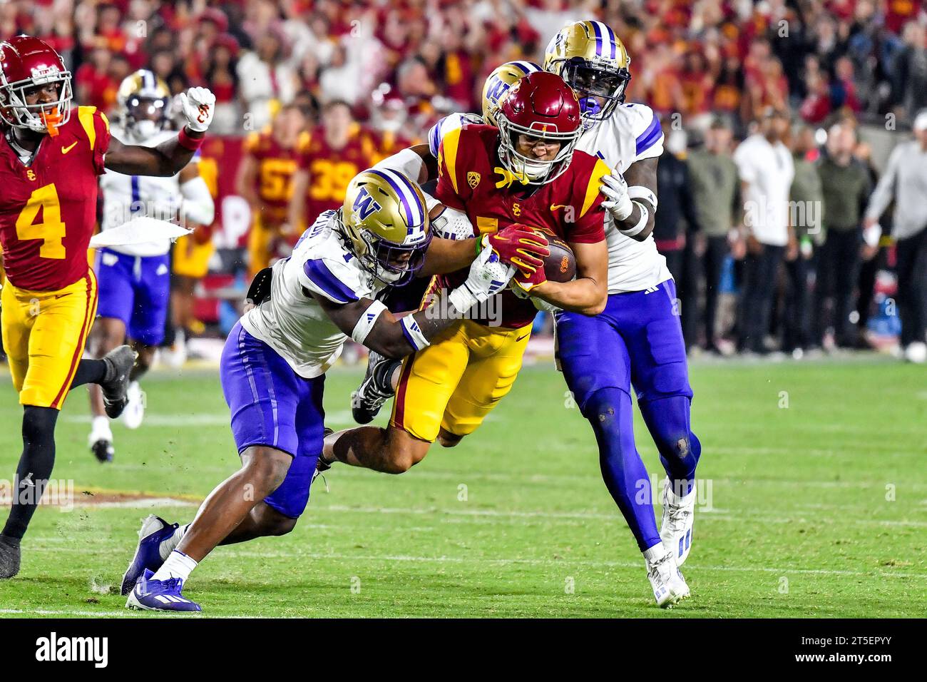 Los Angeles, CA. 4th Nov, 2023. USC Trojans wide receiver Duce Robinson ...