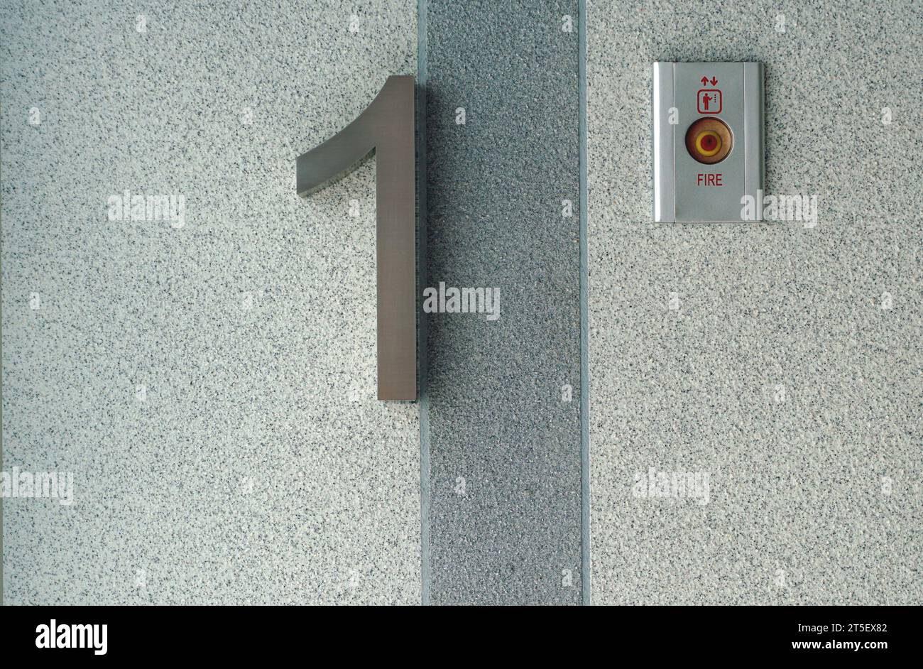 Elevator floor level indicator hi-res stock photography and images - Alamy
