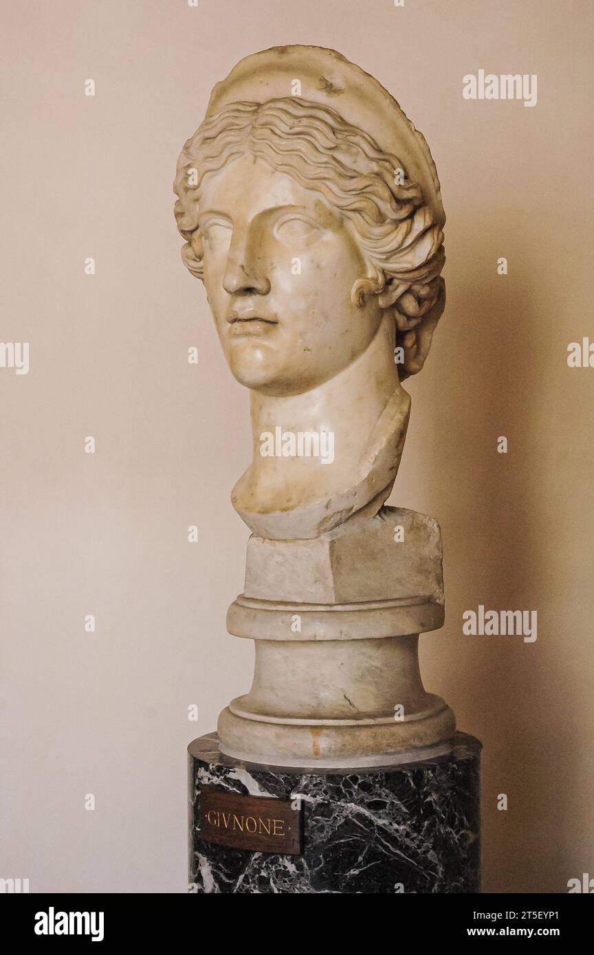 Juno goddess hi-res stock photography and images - Alamy