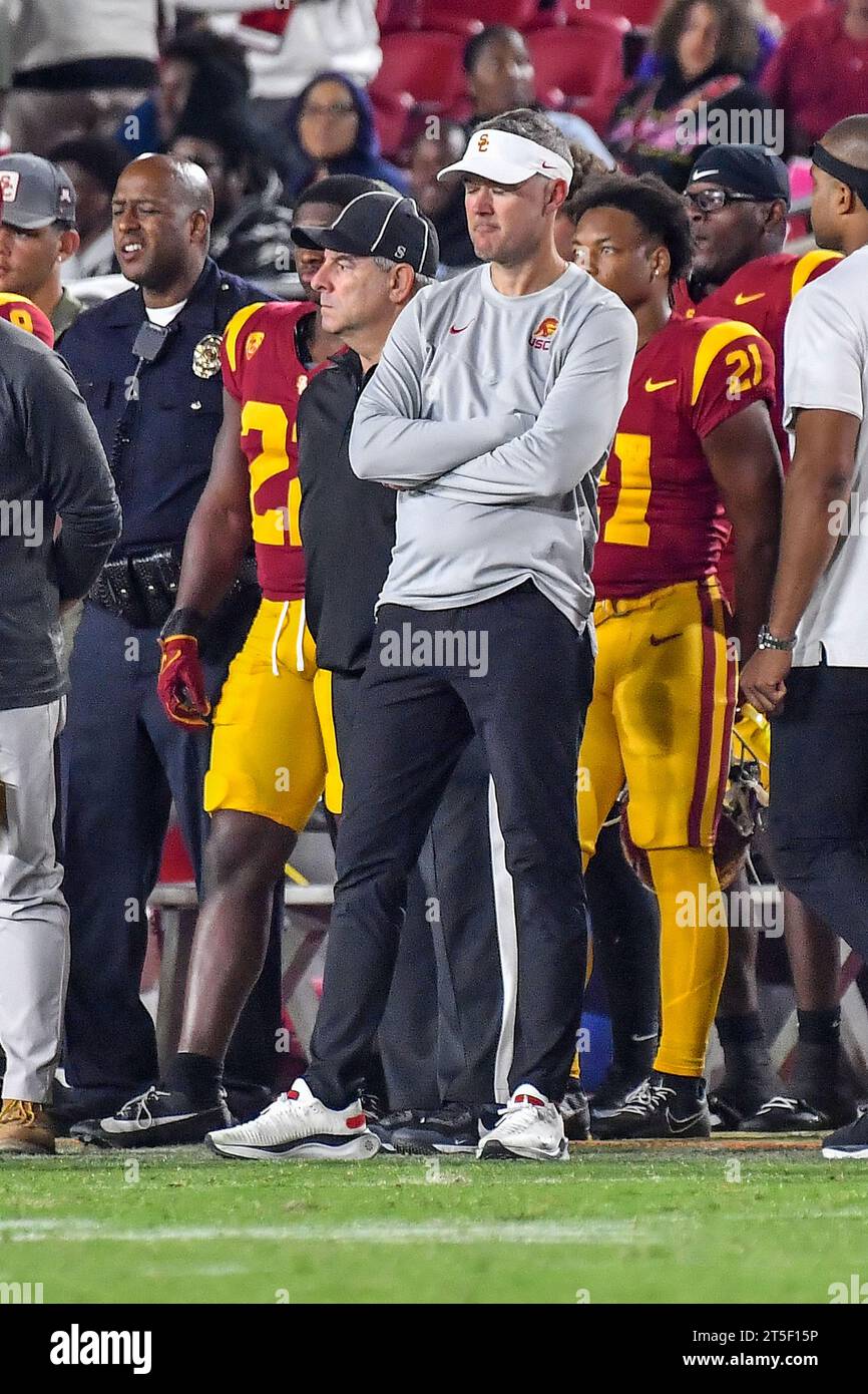Los Angeles, CA. 4th Nov, 2023. USC Trojans head coach Lincoln Riley in ...