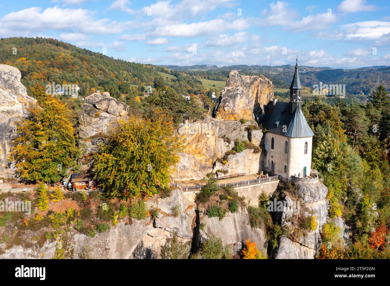 Skalni hrad Pantheon - Vranov, Mala Skala, Cesky raj, Ceska republika ...