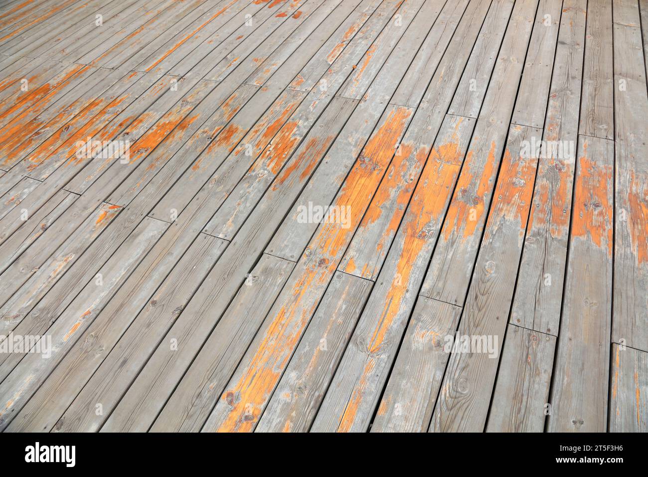 broken wooden floor Stock Photo - Alamy