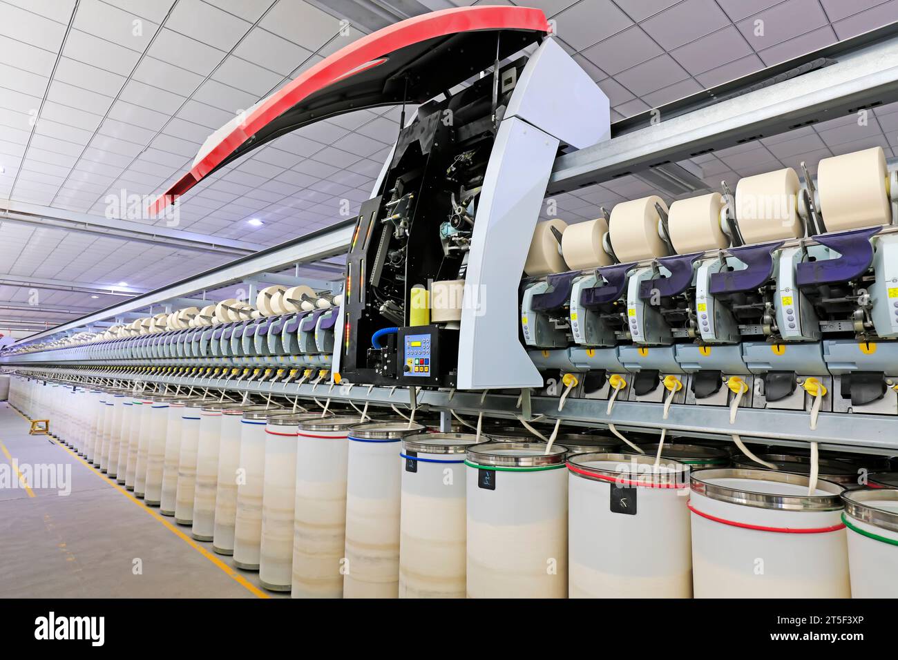 Spinning plant hi-res stock photography and images - Alamy