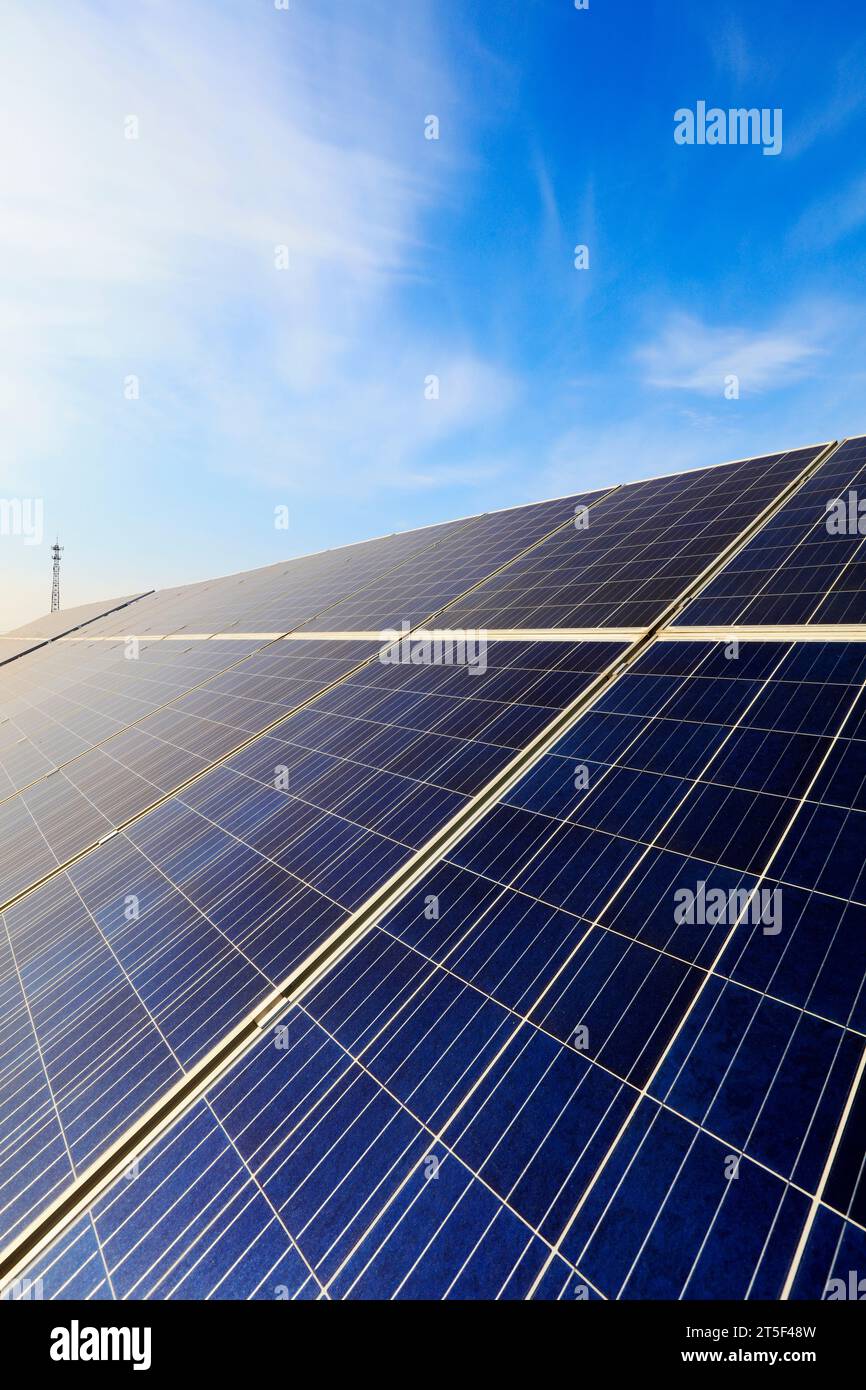 Monocrystalline silicon photovoltaic solar cell panel Stock Photo - Alamy