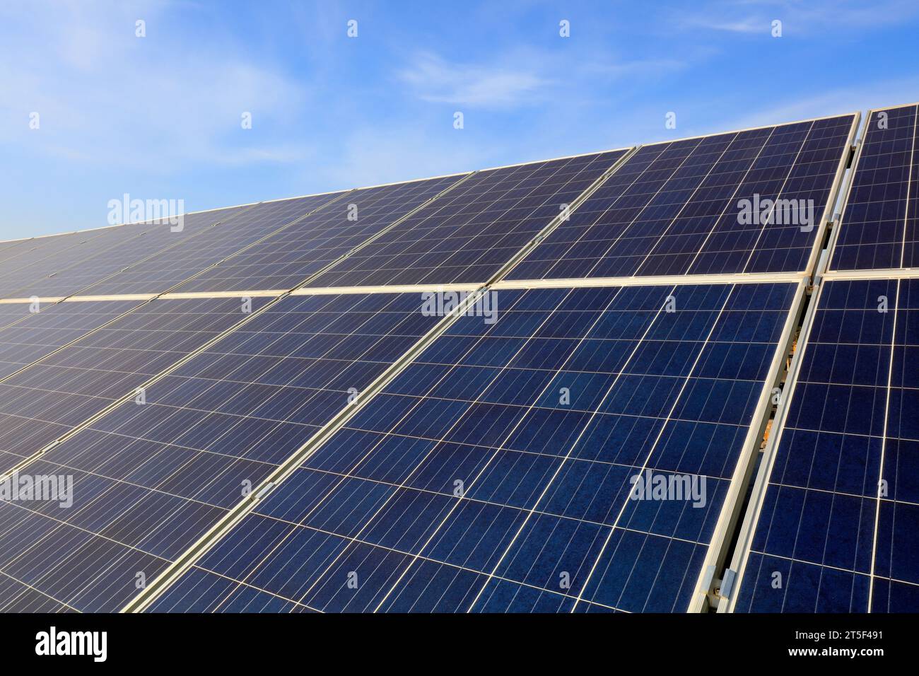 Monocrystalline silicon photovoltaic solar cell panel Stock Photo - Alamy