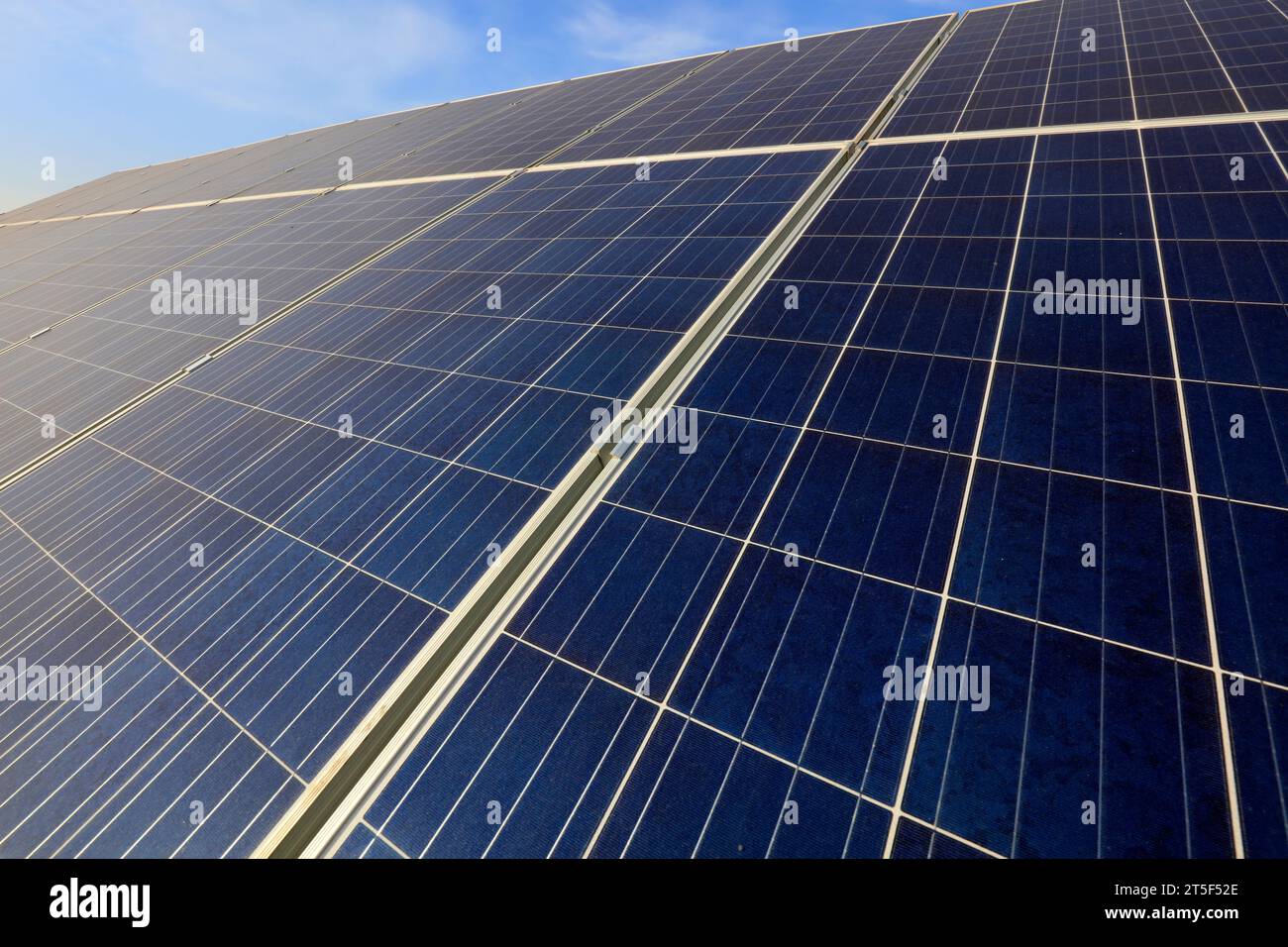 Monocrystalline silicon photovoltaic solar cell panel Stock Photo - Alamy