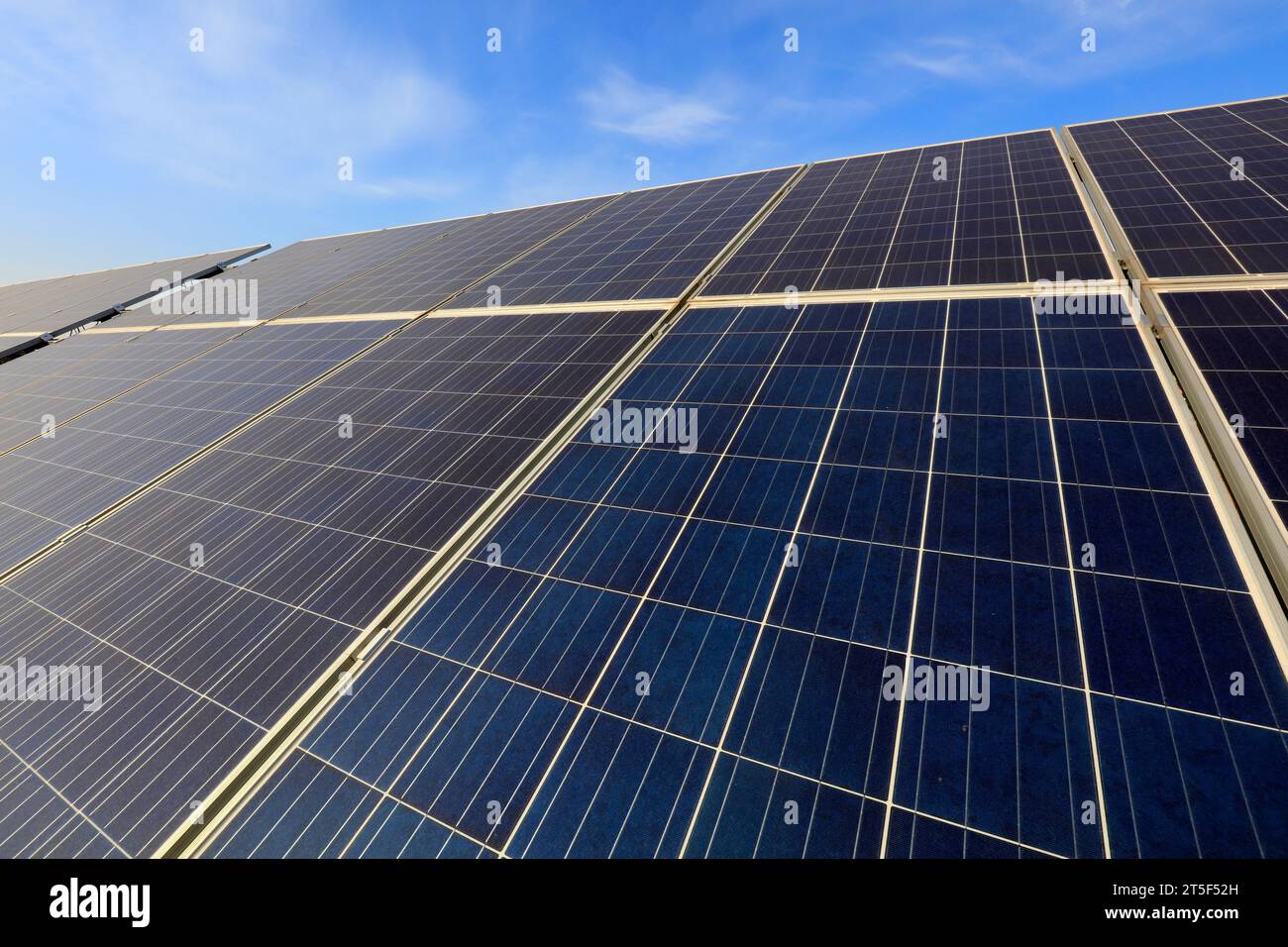 Monocrystalline silicon photovoltaic solar cell panel Stock Photo - Alamy