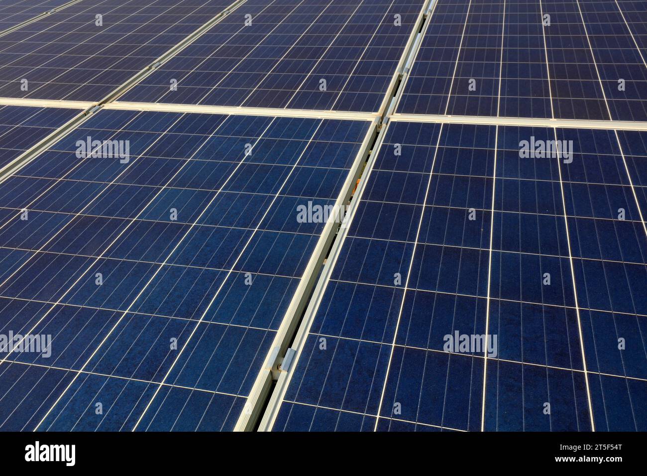 Monocrystalline silicon photovoltaic solar cell panel Stock Photo - Alamy