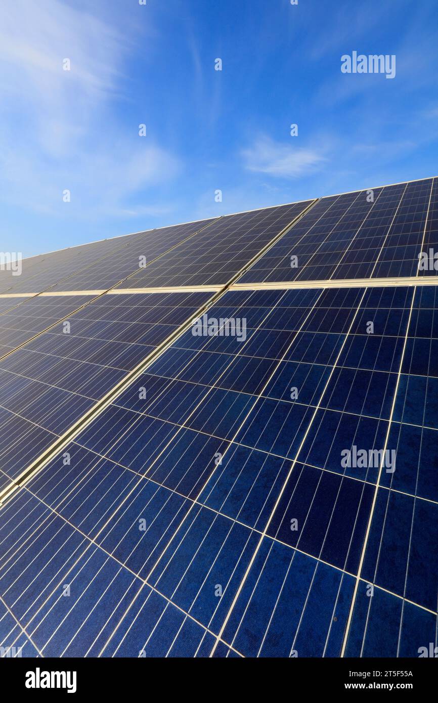 Monocrystalline silicon photovoltaic solar cell panel Stock Photo - Alamy