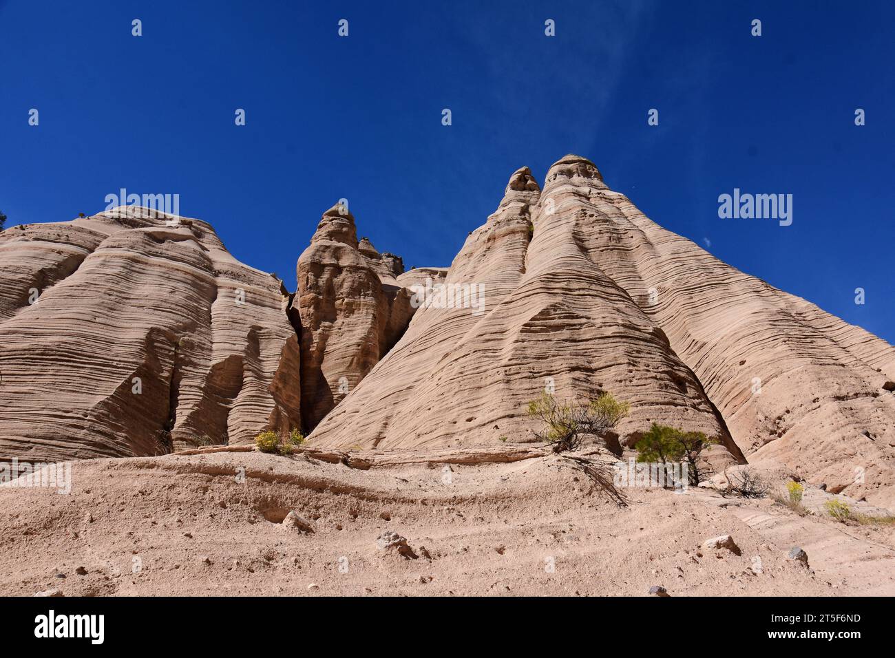 the bizarrely eroded volcanic ash rock formations of kasha-katuwe tent ...