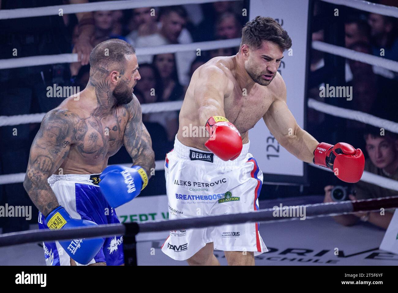 Gegen den fame hi-res stock photography and images - Alamy