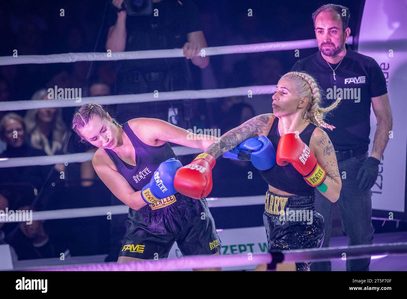 Carina lopez hi-res stock photography and images - Alamy