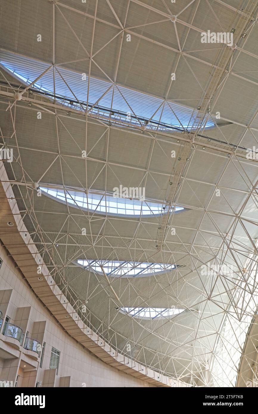 Steel beam frame structure Stock Photo - Alamy