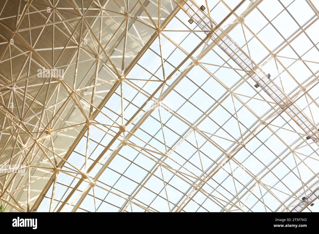 Steel beam frame structure Stock Photo - Alamy